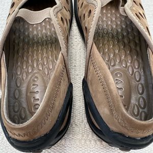 Privo | Shoes | New Privo By Clarks Shoes Brown Size 5 | Poshmark
